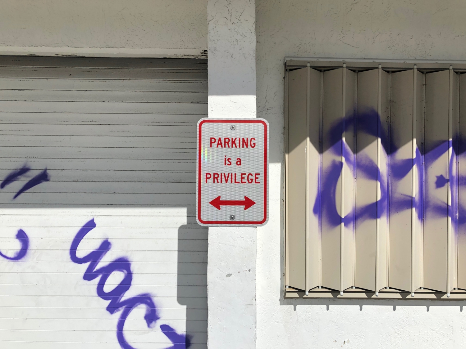 Dimensions Variable – Dimensions Variable (DV) is an exhibition space in Miami committed to the ...